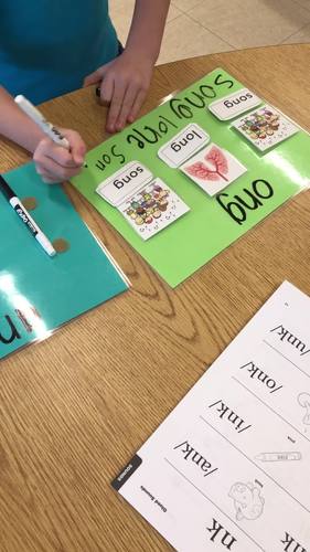 Glued Sounds / Fun Phonic with unk, onk, ink, ank, ung, ong, ing and ang