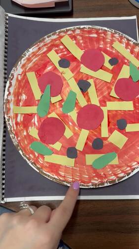 Stuttering Pizzeria Menu (fluency notebook craft idea too!) by SLPsilly