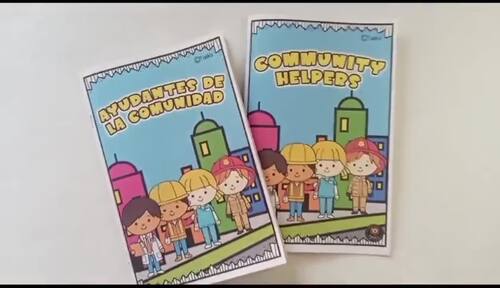 COMMUNITY HELPERS Coloring Book - Libro de Colorear (Ayudantes de la ...