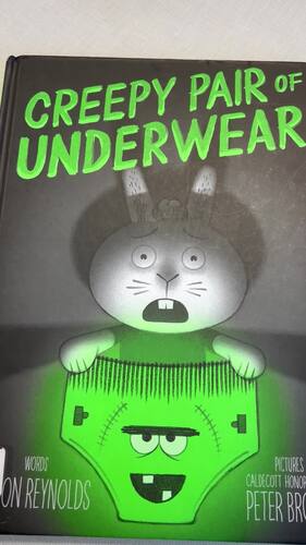 Halloween Starbooks Cafe Day: Book Report and October Book Tasting ...