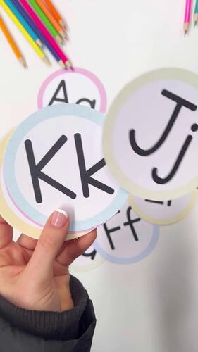 Alphabet Circles | Gentle Decor by Mrs Edgar | TPT