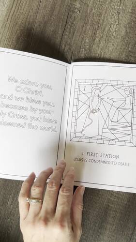 Stations of the Cross Stained Glass Coloring Booklet: Lent & Holy Week ...