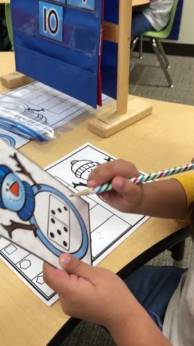 WRITE THE ROOM in Spanish & English *Winter Activities Pre-K and Kinder