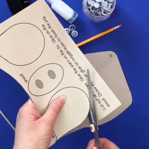 All About Pigs Craft and Guided Reading Book by Paula's Primary Classroom