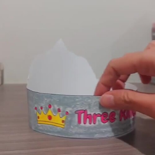 Three Kings Day Headband Hat Paper Crown Craft / Wrtiting Name Activities