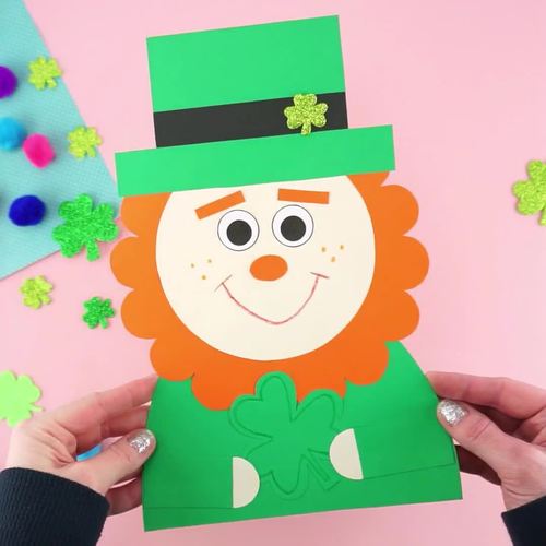 St. Patrick's Day Leprechaun Paper Craft by I Heart Crafty Things