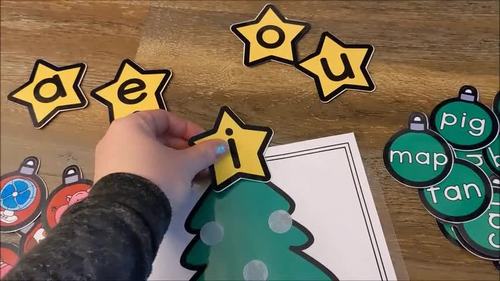 Short Vowel Christmas Tree Activity by Fun Hands-on Learning | TPT