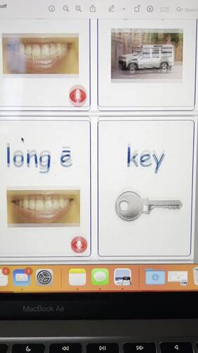 Bilingual Sound Wall - 2nd Grade version by Better Beelingue | TPT