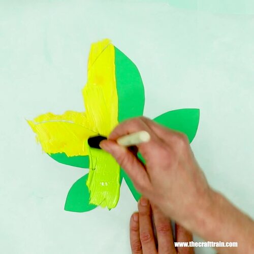 Leaf Squish Art by The Craft Train | TPT