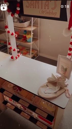 DRAMATIC PLAY PRINTABLES | Santa's Workshop - The North Pole | TPT