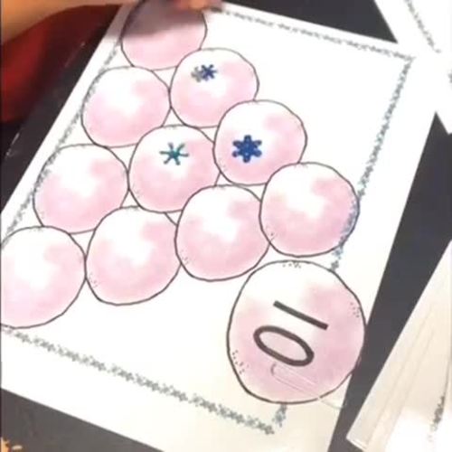 Snowball "Fight" to get to 10! Composing and Decomposing numbers