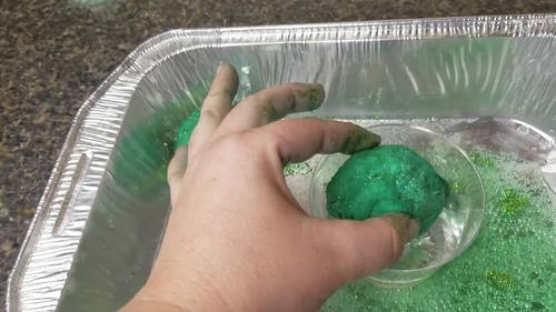 Leprechaun Rocks: Science Experiment by Carolyn's Creative Classroom LLC
