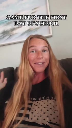 First Day of School Get to Know Me Game | *Editable* Slidedeck ...