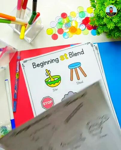 Beginning ST Blend Worksheet by The Joy in Teaching | TPT
