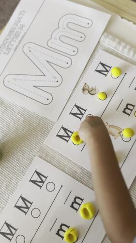 Montessori Moments: Early Reading Kit (Lessons 4-6) by MontessoriMoments