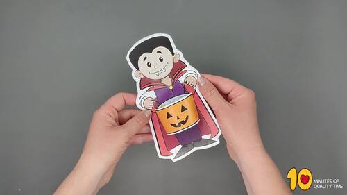 Vampire Trick or Treat Craft by 10 Minutes of Quality Time | TPT