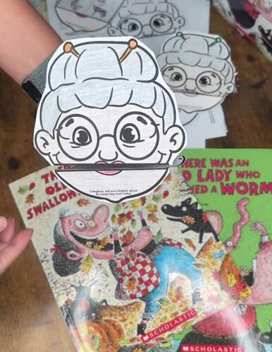 Old Lady Gobblers Story Retell Craft ~ Story Companion by Panda Speech