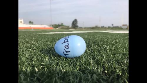 Scavenger Egg Hunt in Spanish (Easter) by Profesora Westfall | TpT