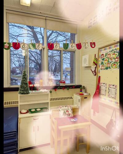 Café de Noël- Christmas Coffee shop- Coin symbolique by Adorable Prof