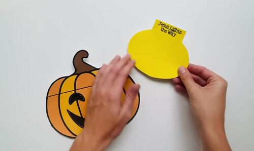 Jesus Lights the Way Pumpkin Fall Bible Activities, Pumpkin Light Craft