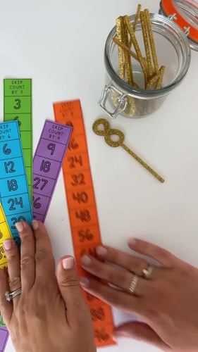Skip counting Math Centres | Number sequence activities Grade 3 & 4