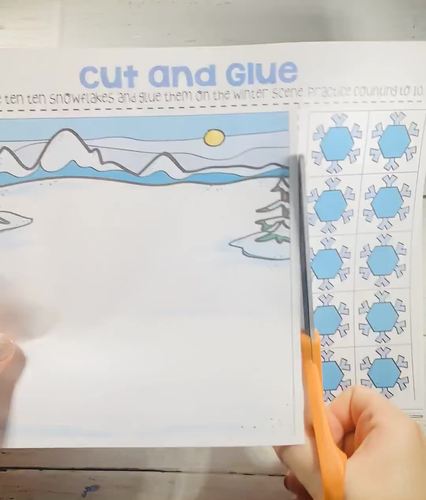 "Ten Sparkly Snowflakes" Book Companion by Little Owl Academy | TpT