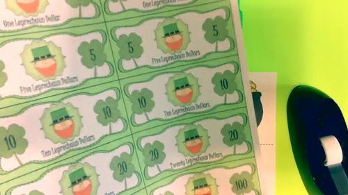 St. Patrick's Day Play Money and Foldable Pouch - Leprechaun Play Money