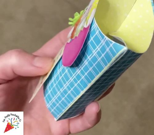 Easter DIY 3D Treat Boxes by My Art Teacher | Teachers Pay Teachers