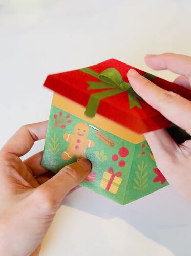 Gingerbread 3D Christmas gift box card | Printable Christmas Activity