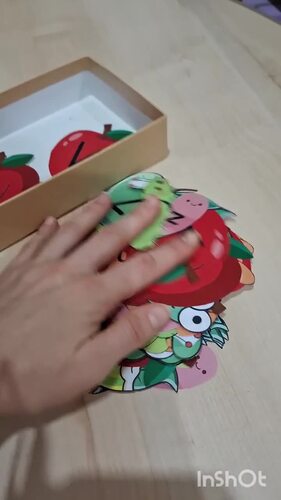 Alphabet Match Uppercase and Lowercase Letter Recognition Game (Apples ...