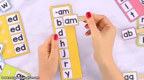 CVC Word Family Builder Activity | CVC, CCVC, CVCC Short Vowels Centers