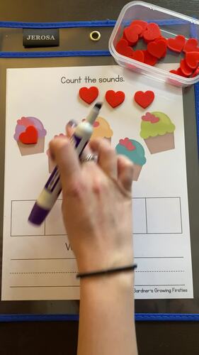 Valentine's Day Word Mapping Mat-SOR by Mrs Gardners Growing Firsties