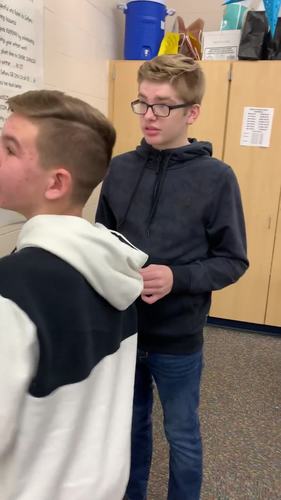 Converse in Spanish with School Supplies, necesitar, tener for Spanish ...