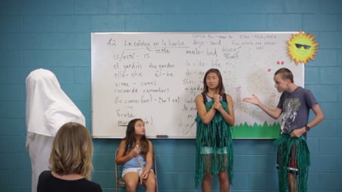 Excelerate SPANISH through Bible Stories Lesson 2- La culebra en la hierba