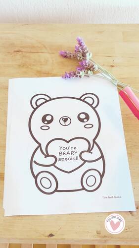 Valentine's Day Animal Bag Craft | Valentine Bags w/ Animals Holding Hearts