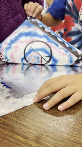 Tie-Dye Peace Signs Art Lesson Plan | 4th-7th grade | No mess Tie-dye ...