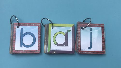 Alphabet Word Building Cards by Melissa Spence - Clue Buddy Crew