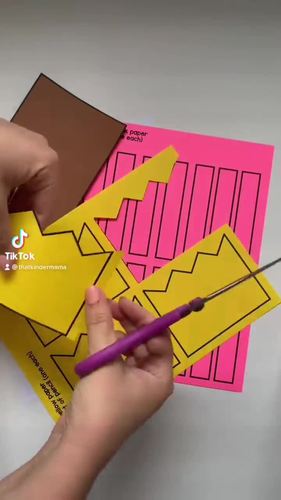 Back to School Bulletin Board and Craft | Pencil Craft by ThatKinderMama