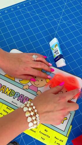 GRANDPARENTS DAY ACTIVITY PACK - LOW PREP & OPEN CLASSROOM VISITOR FRIENDLY