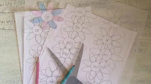 Long Vowel Phonics Game Crafts and Activities for the OO Vowel Digraph ...