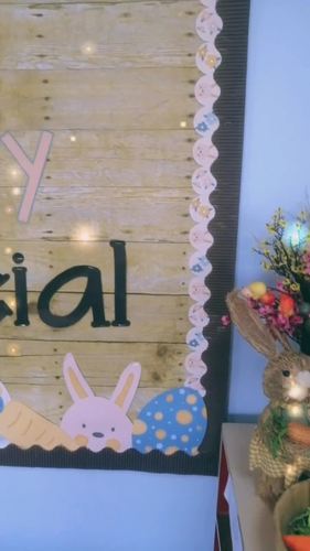 Easter Bulletin Board -- Spring Decor by The DecoCrafty Teacher | TPT