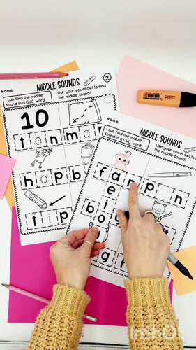 Middle Sounds Short Vowels Worksheets Find the Middle Sound Kindergarten