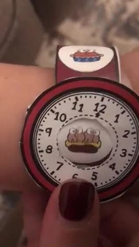 Time for Christmas- Watches to teach Christmas Vocabulary! by SpeechBop