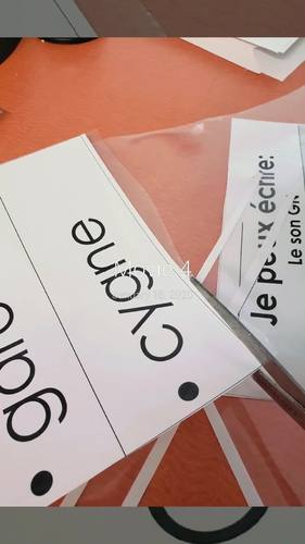 Je peux LIRE et ÉCRIRE les SONS: on, ui, ouil by La classe de Caro