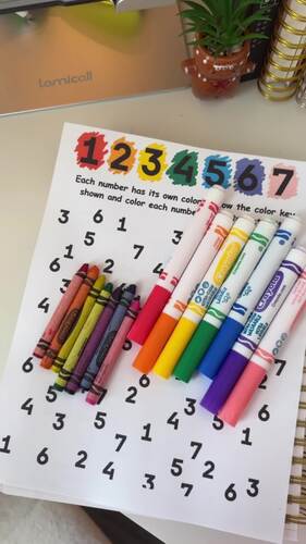 Color and Number Match: Literacy Activity by Learn & Thrive Collection