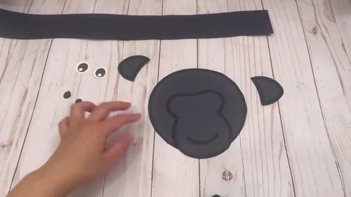 Gorilla Hat, Gorilla Headband Craft, Zoo Animal Phonics Hat by Liv and Leb