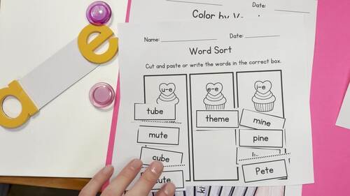 Valentine's Day Literacy Phonics Digraphs, CVC, Silent E Worksheets ...