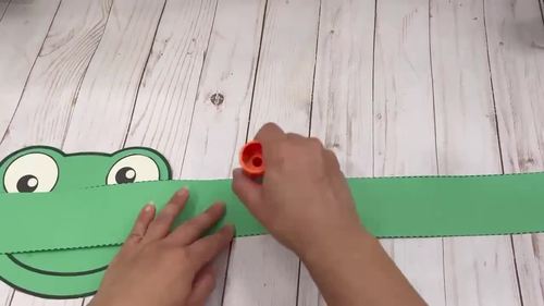 Lizard Hat, Lizard Headband Craft, Zoo Animal Hats by Liv and Leb