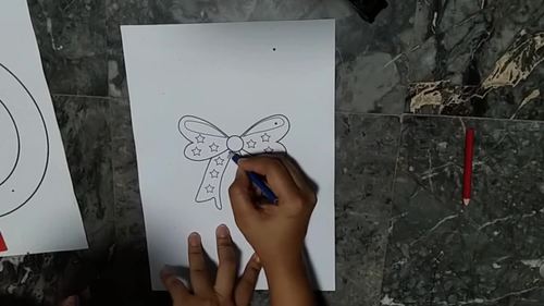 Memorial Day Wreath Craft by Vivi a Creative Store | TPT