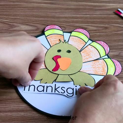Thanksgiving Thankful For Interactive Book by Simply Kinder | TpT
